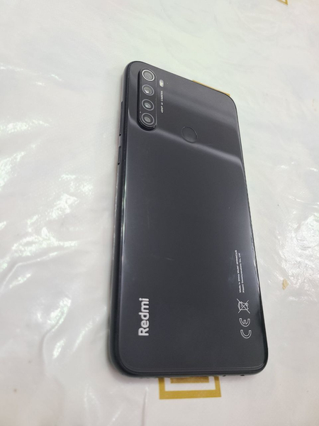 Redmi Not 8 64 pamit