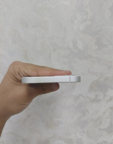 IPhone 12, obmen 11pro maksga.