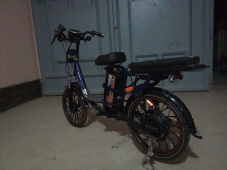 Elektr sukuter sotiladi