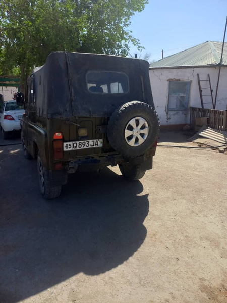 Уаз 469 сотилади