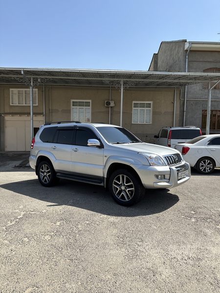 Toyota prado 120
