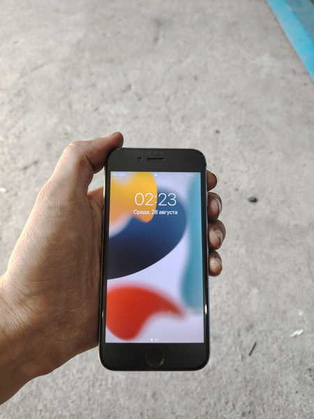 Iphone 6s 16gb sotiladi