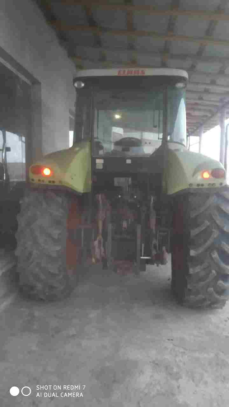 Traktor Marka Arion