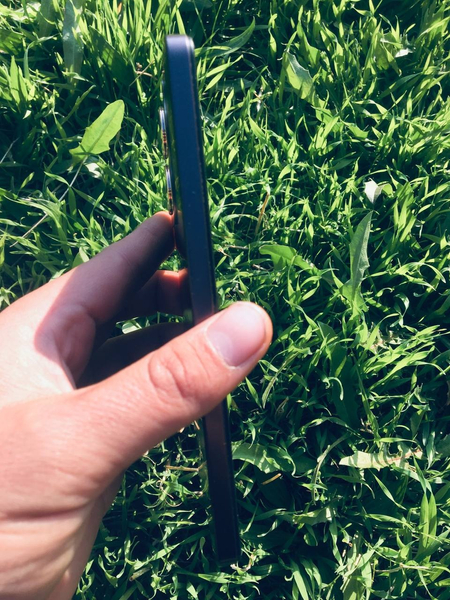 Vivo 27s 8/128 gb srochna