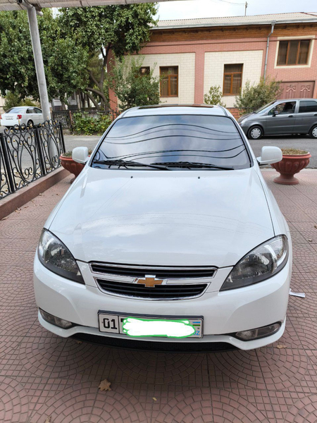 Продаётся Жентра 2019 года, 99000 пробег
