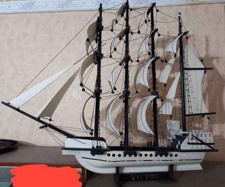 Продам парусник Victor
