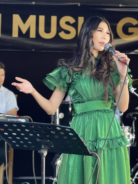 Karnay surnay cholg’uchilar sozanda xonanda orkestr sahna saxna kalonk