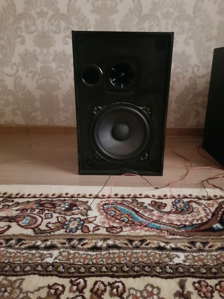 Продаётся сабвуфер