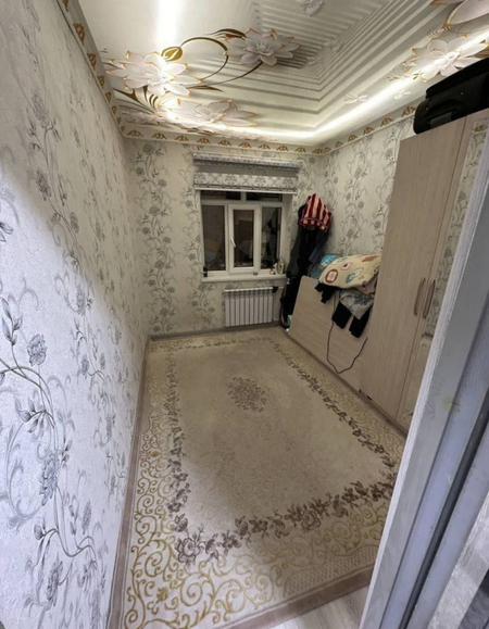 Чиланзар 22 2х комнатная балкон 1.5*3