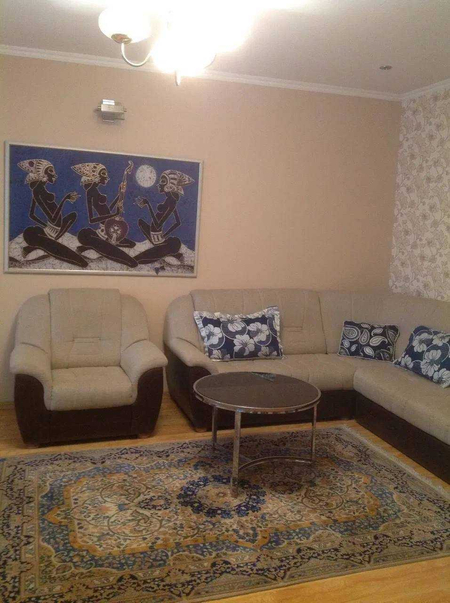 продается квартира на Бобура