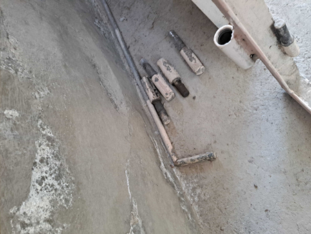 Darvoza B/U , xonobod sergeli tumani, rangi sariq, butun