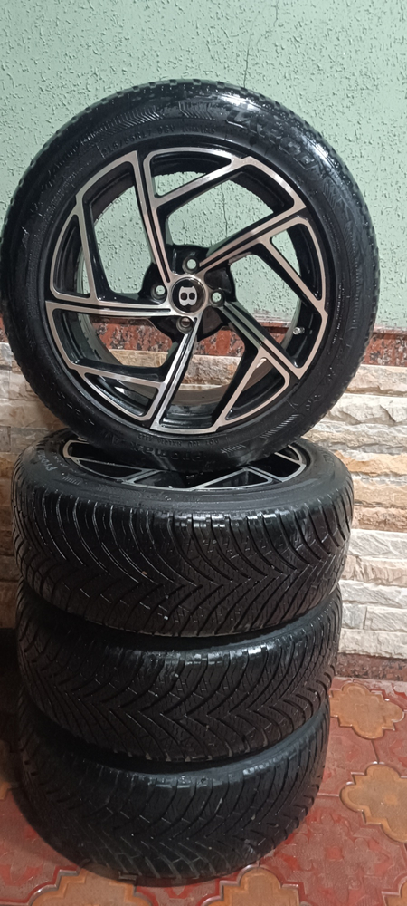 Diska balon R17  215/55