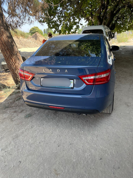 Lada vesta 2019 kraska chisto