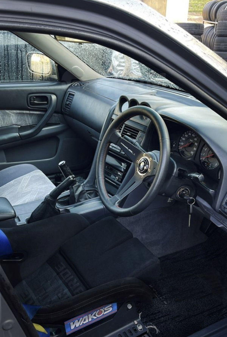 Nissan skyline 1998
