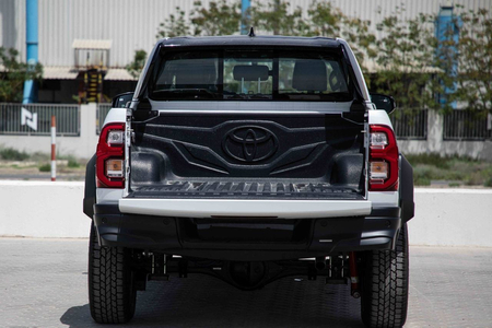 TOYOTA hilux gr sport 2024