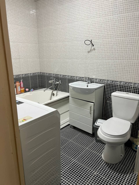 Универсам. 1в2/4/4. 36м2.