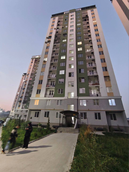 Сергели Чоштепа метро олди.46.500$ 2 хона .54 квадрат.срочно