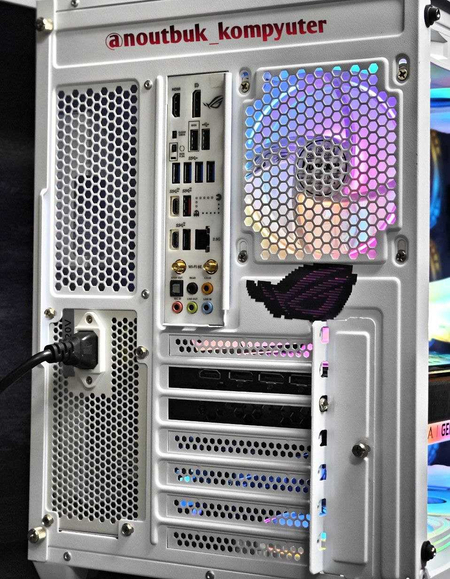 Мощный игровой Asus  Rog Strix Core I5 13Th
