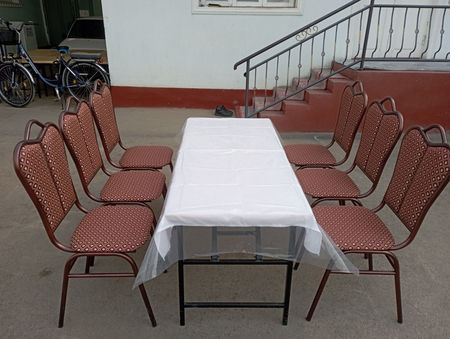 Kamlekit yangi tayyor stol stullar sotiladi