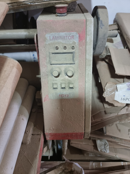Laminator  stanok sotiladi
