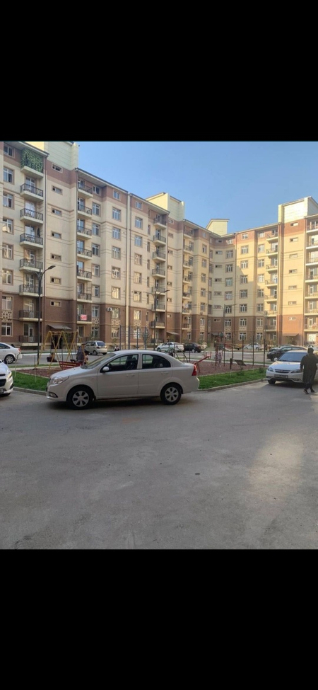 Сирочна сотилади яшнабот тумани иззат кочасида навастроука