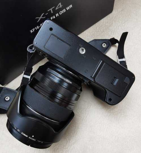 Срочно продам фотоаппарат Fujifilm X-T4 KIT XF 16-80mm F4 с доп