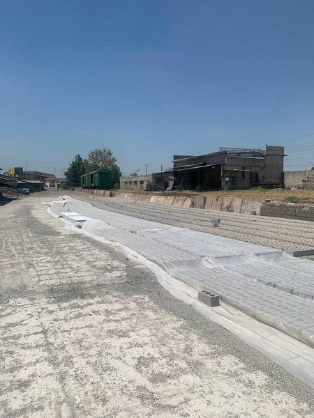 База  в Ташкенте  0.95 ГА  с ЖД веткой ( ор-р Кибрайский район )