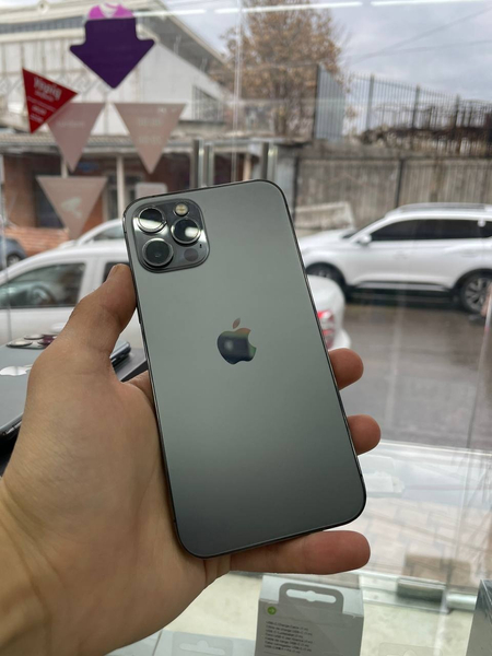 Iphone 12pro ideal