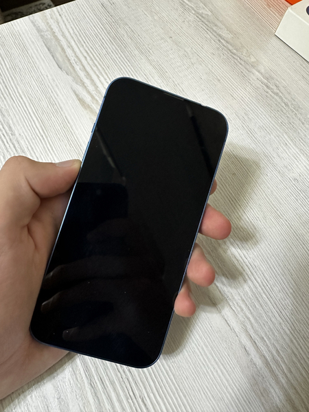 Iphone 13 срочно сотилади