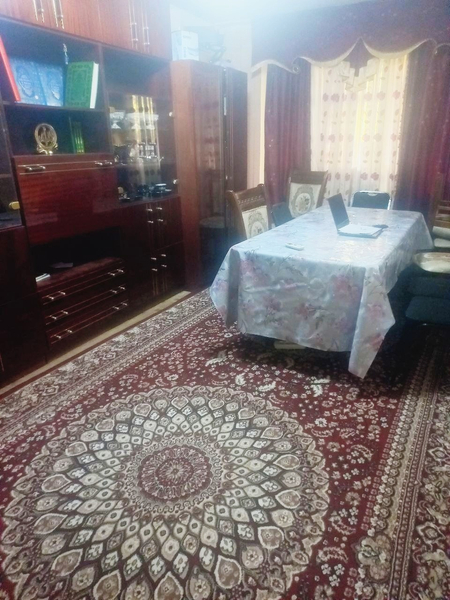 3 xonali kvartira, uchtepa 14-dom, 23- kvartalda, g'ishtli uy.