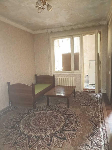 CHILANZOR 21 Kv 1 XoNA 2 XoNA qilgan ortacha remonT XolodeniK gilam Bo
