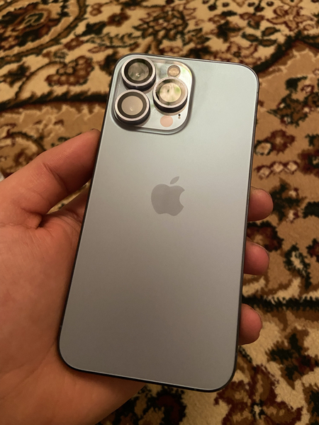 Iphone 13 pro blue