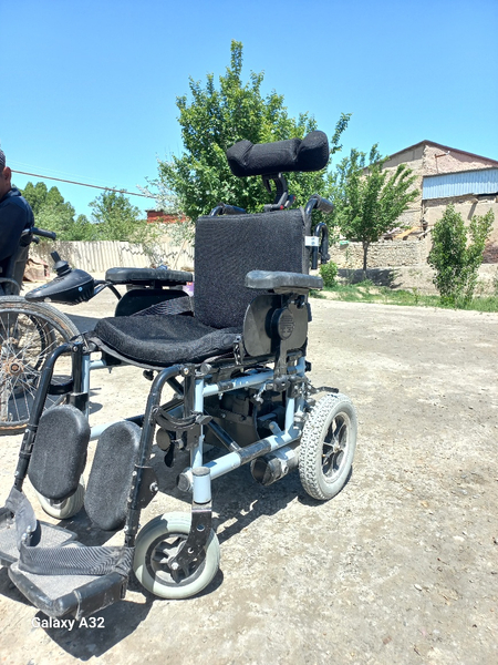 Nogironlar aravasi