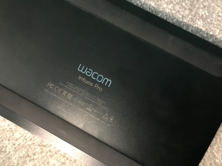 Wacom Intuos Pro Small (S) графический планшет