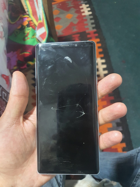 Samsung note9 sotiladi