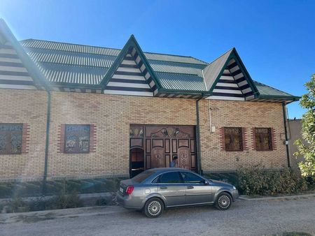 Qarshi shahridan hovli sotiladi
