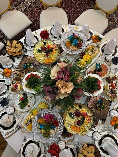 Stol stul pasuda catering hizmati biz bilan 0 dan 100%gacha tadbirlar