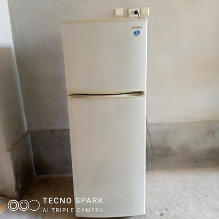 Продаётся холодильник Samsung rl38sbsw