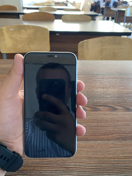 iphone 11 sotiladi obmen bo