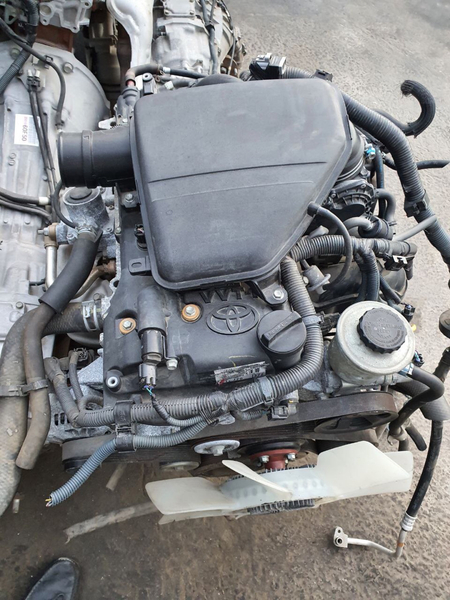 Toyota 150 prado  zibor matorimiz bor idiyalni sastiyanada