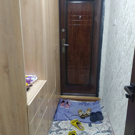 Аренда 2 ком квартира в октябре 1 этаж