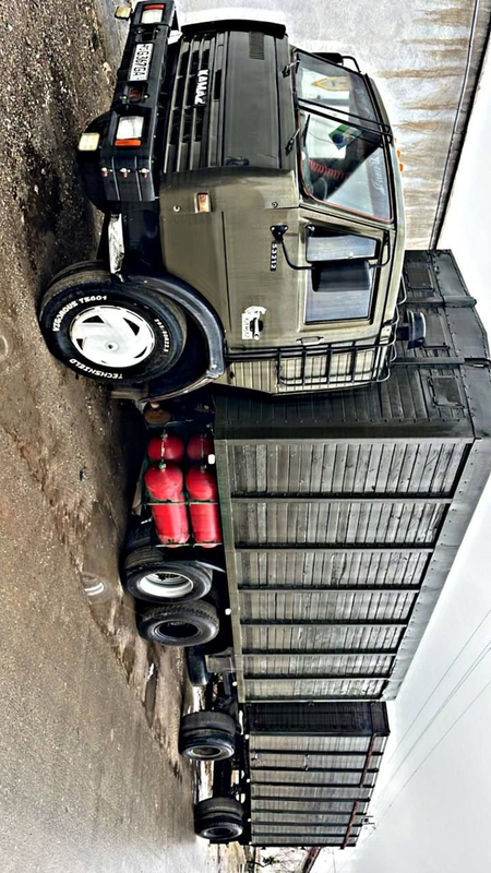 Kamaz +  pretsep  sotiladi