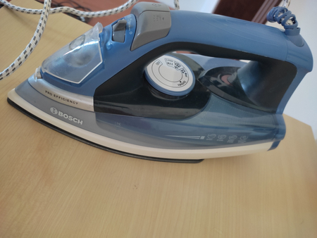 Утюг Bosch BS8028