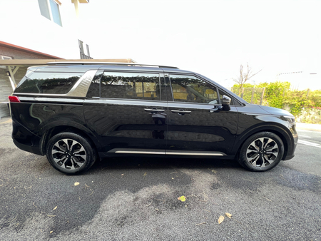 KIA Carnival 9ти местный
