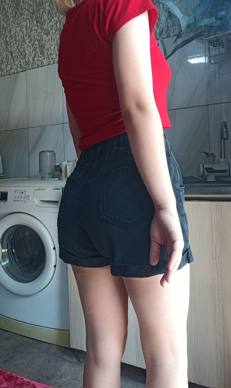 Джинсовые шортики