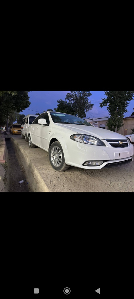Chevrolet Jentra