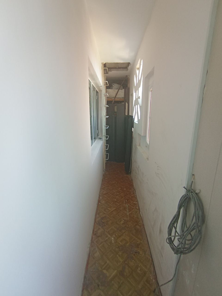 Chilonzor 23 kvartalda 2 xonali uy sotiladi