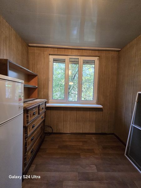 Продаётся квартира 1/3/5! 36м² миробад район Ориентир балгарка
