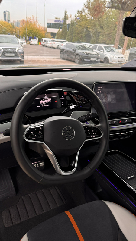 Volkswagen ID6 pro yangi 2023