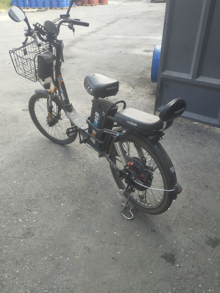 Skuter srochno sotiladi